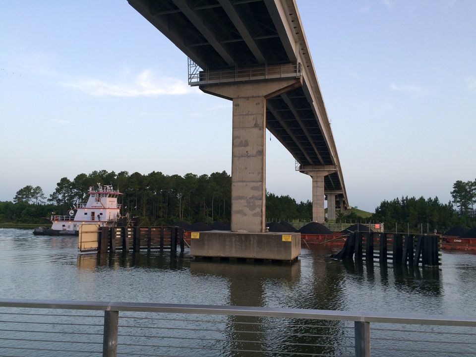 Alabama bridge closed after barge hits piling protector - Professional ...