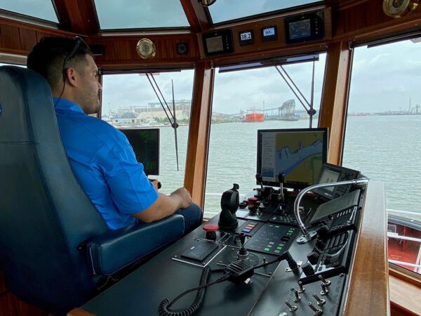 Eva | Suderman & Young Towing Co. | Galveston, Texas – Professional Mariner