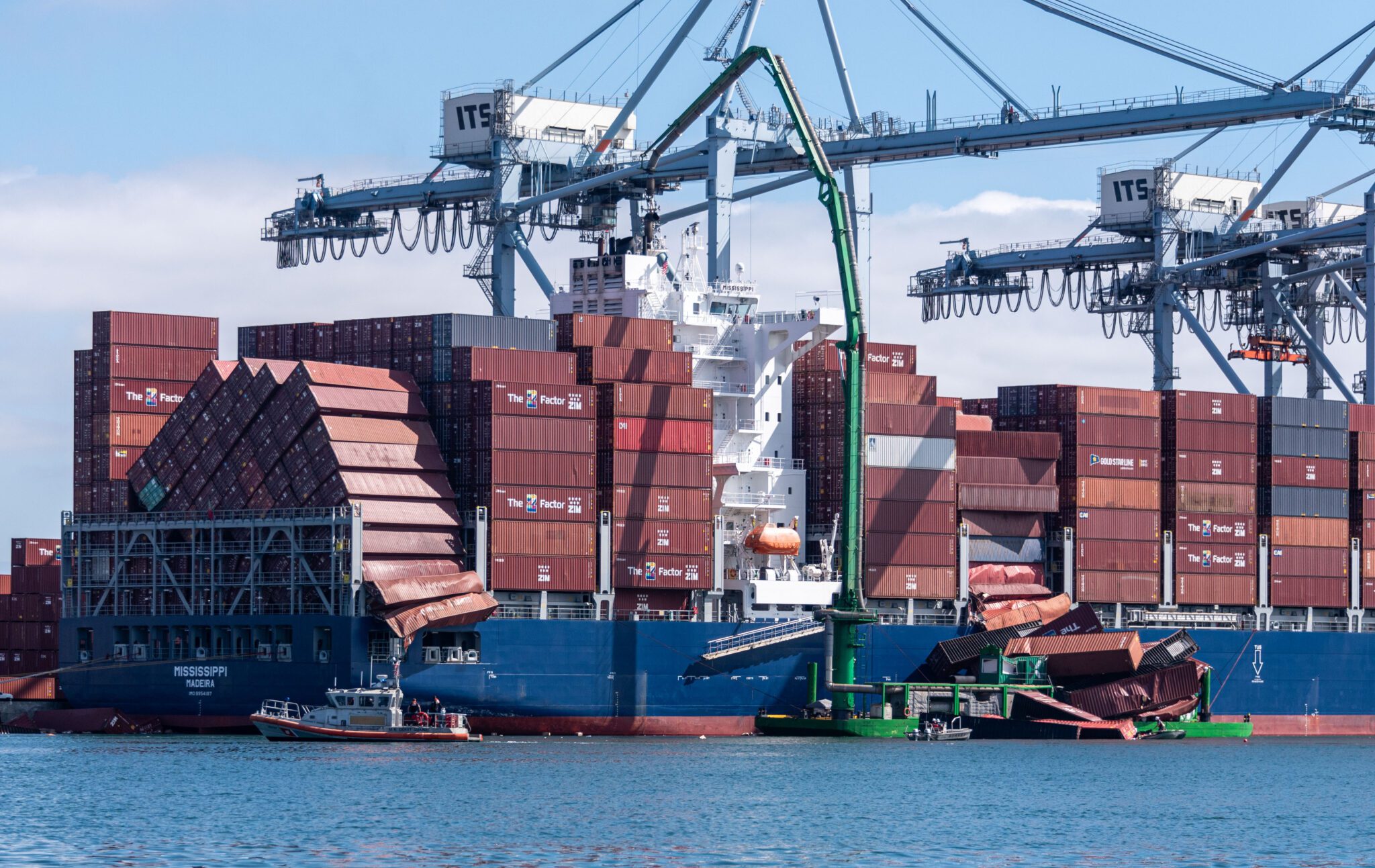 Salvors making progress in recovery of Long Beach containers ...